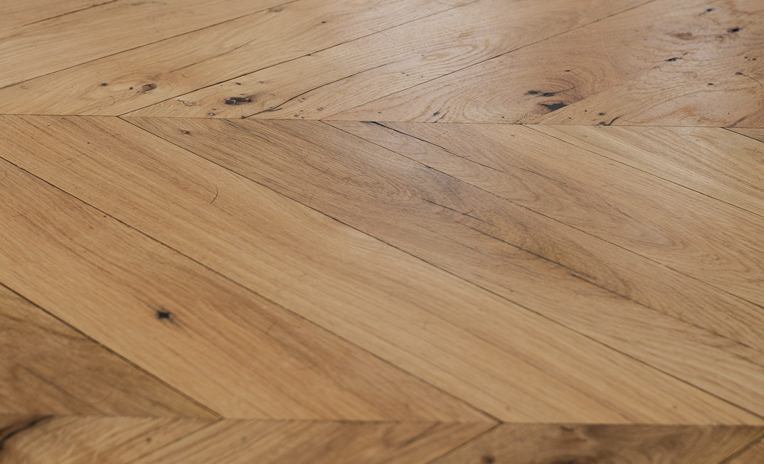 SPECIALISTS IN RECLAIMED SOLID WOOD FLOORING & BESPOKE FURNITURE ...